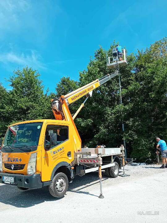Dvižna košara 18m - Najel.Bi